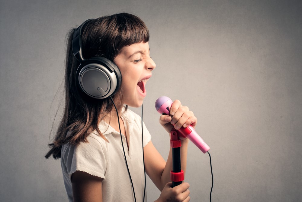 LUX Digi: Song: Let's decorate!